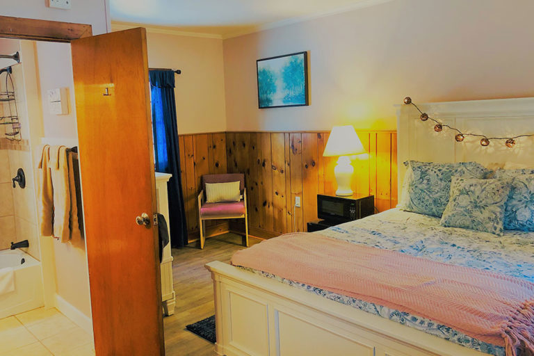 Adirondack High Peaks, NY/Lodging/ADK Trail Inn/Upper Jay, NY